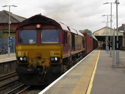 66011 - Class 66 / Locomotives — trainlogger