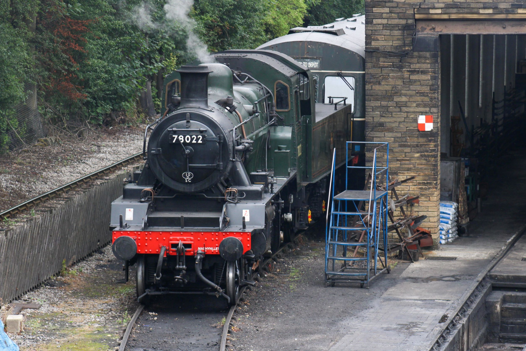 Photo of 78022 steam at Keighley & Worth Valley Railway — trainlogger