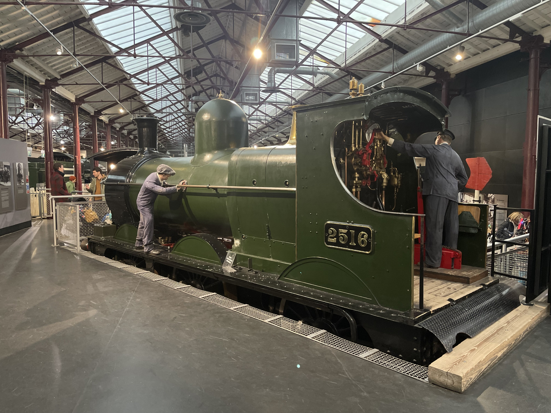 Photo of 2516 steam at Swindon - STEAM - Museum of the Great Western ...