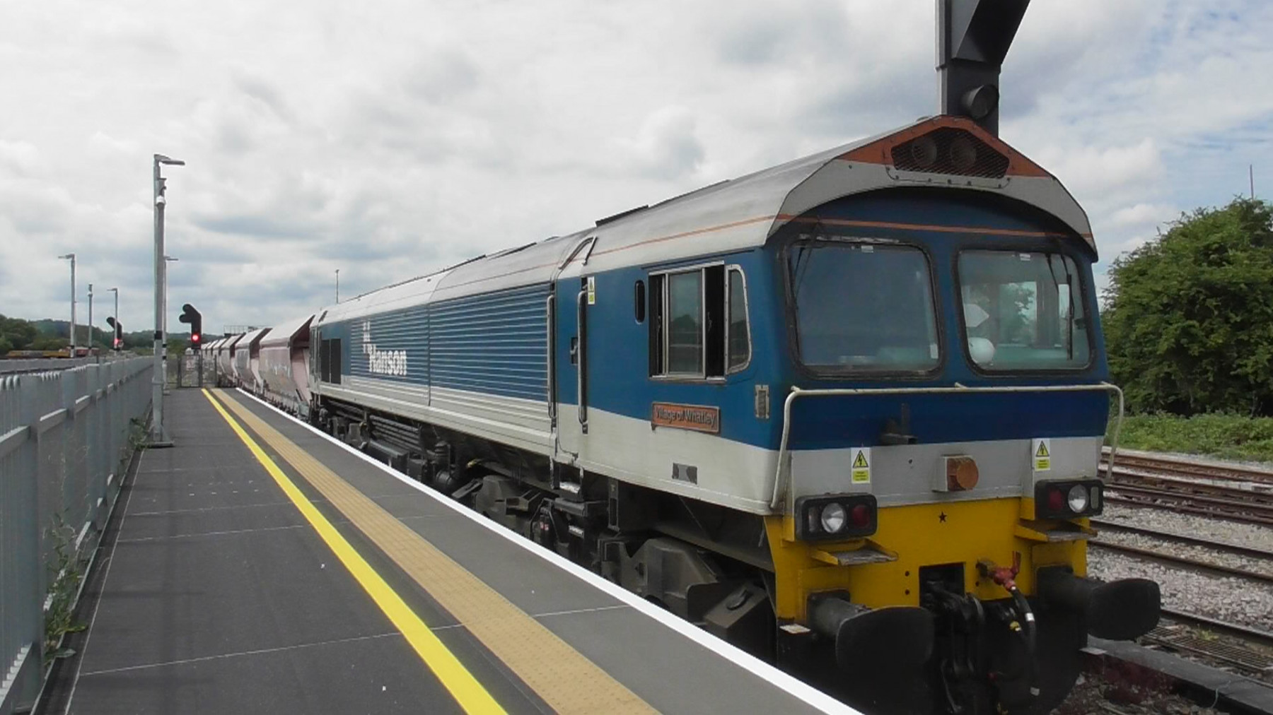Photo of 59101 at Westbury — trainlogger