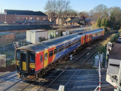 153385 - Class 153 / DMUs — trainlogger