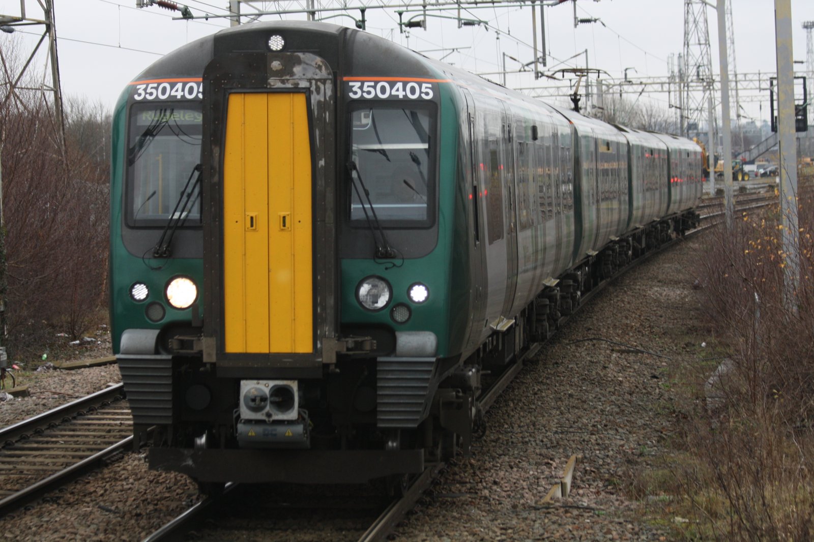Photo of 350405 at Bescot Stadium — trainlogger