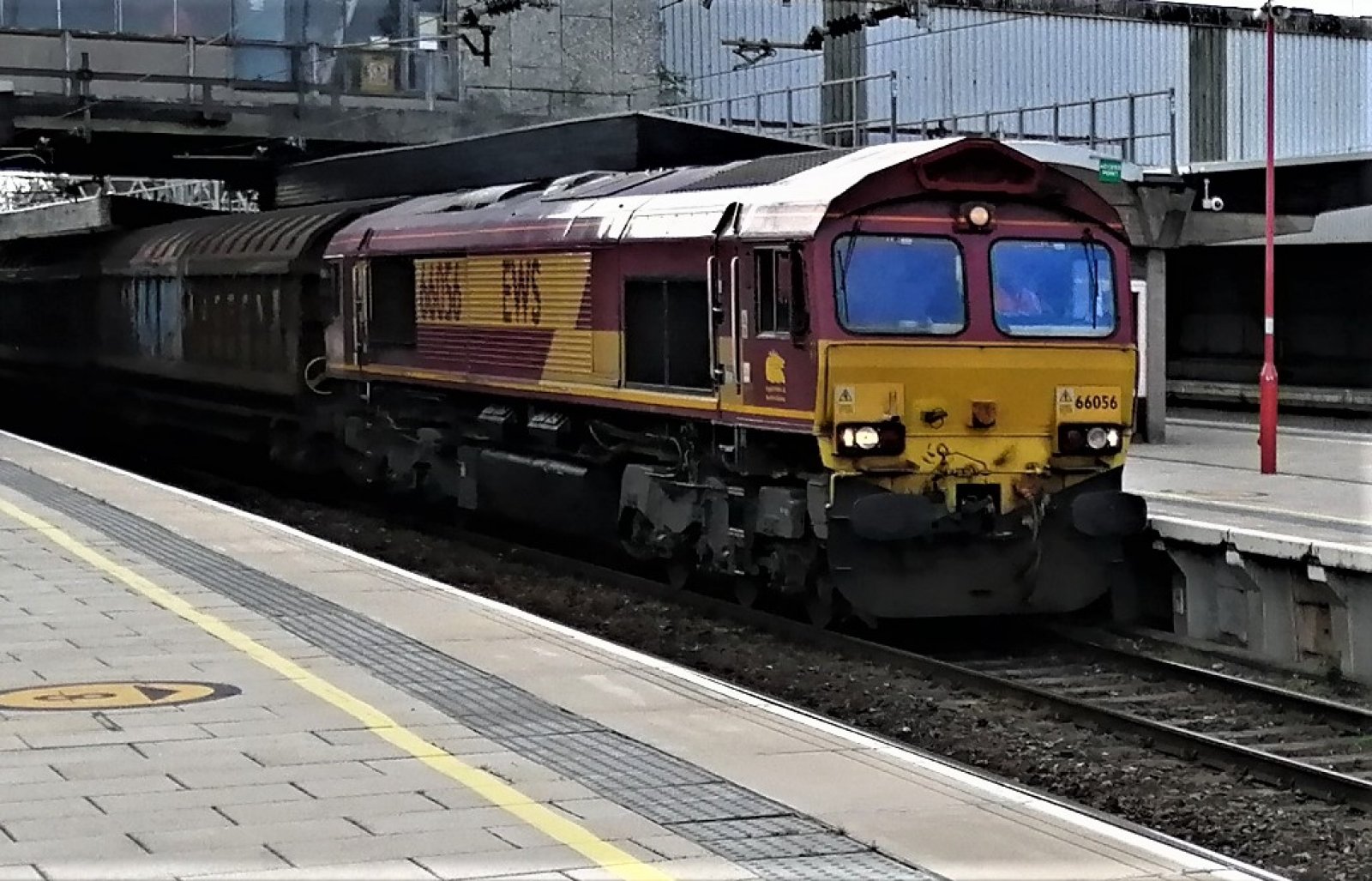 Photo of 66056 at Stafford — trainlogger