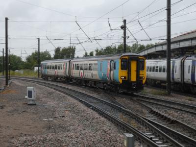 156480 - Class 156 / Diesel mechanical / hydraulic multiple unit sets ...