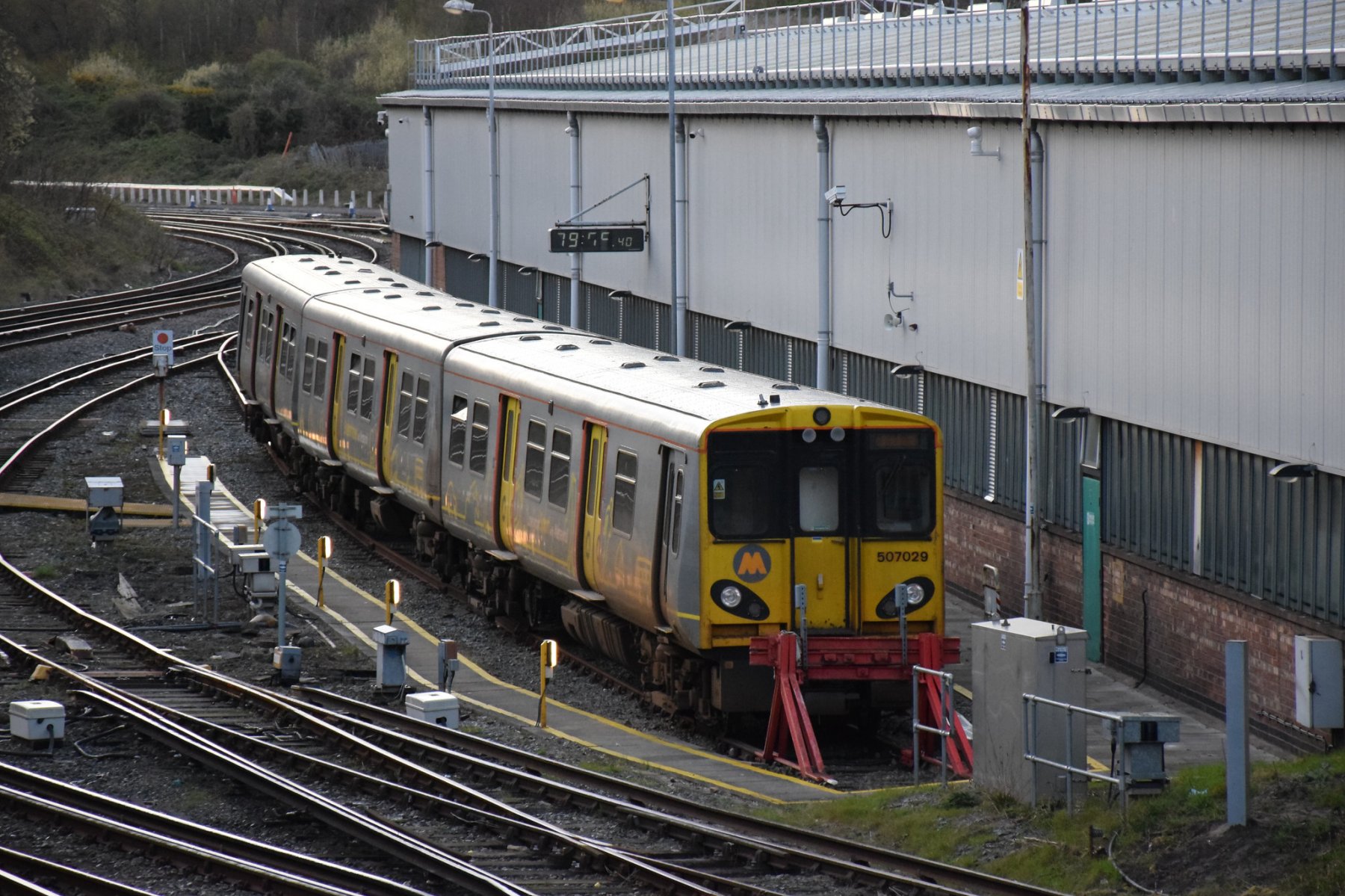 Photo of 507029 at Birkenhead North TMD — trainlogger