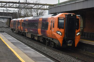 Your Photographs - Trains operated by West Midlands Railway (WMT ...