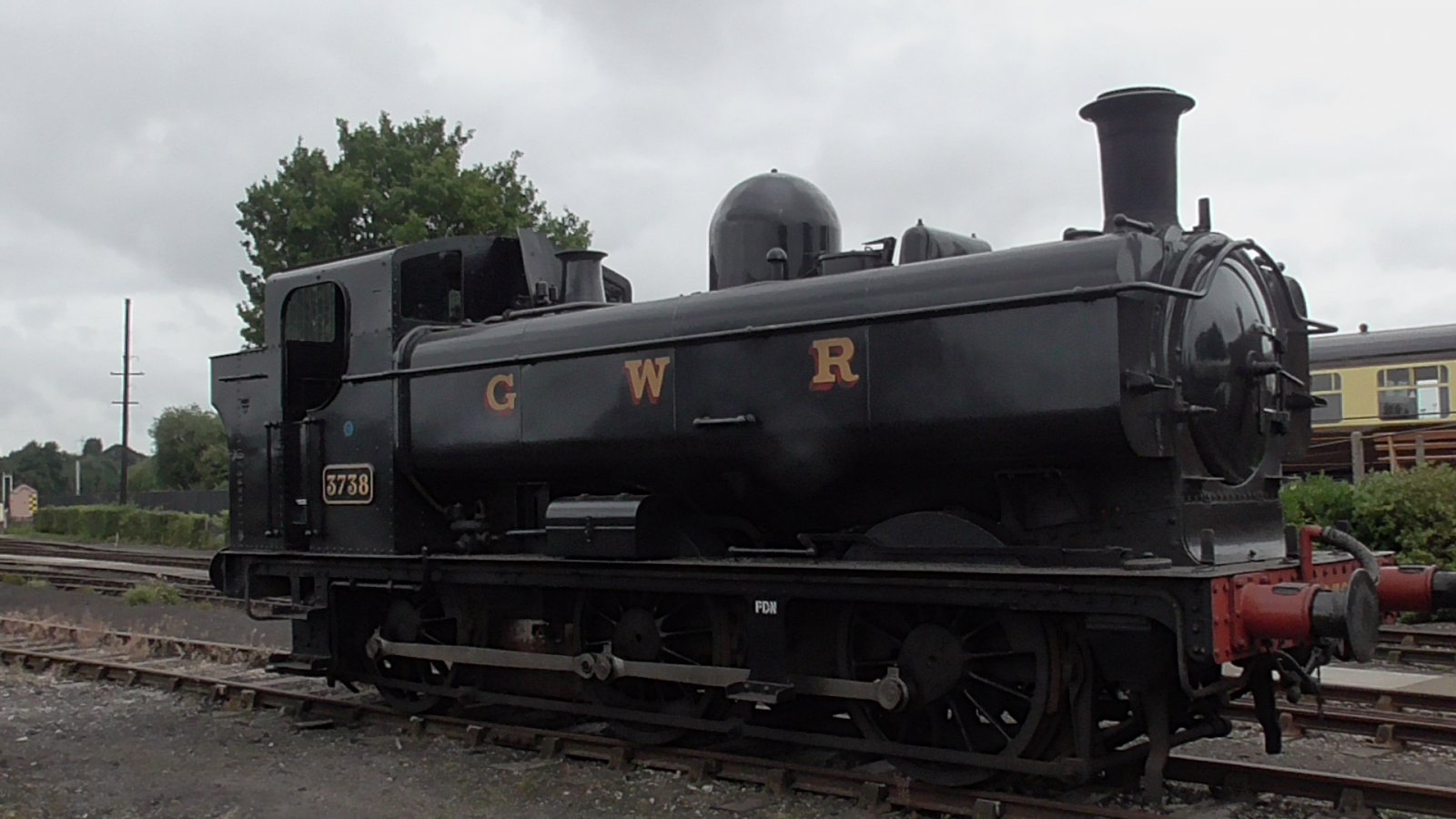 Photo of 3738 steam at Didcot Railway Centre — trainlogger