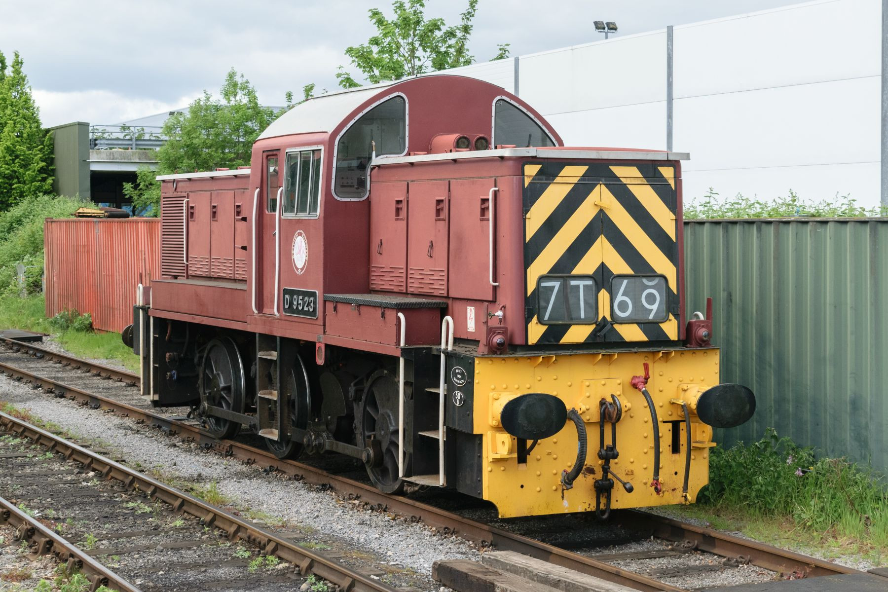 Photo of D9523 at Wensleydale Railway - Leeming Bar — trainlogger