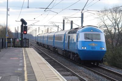 Everyone's Photographs of 43047 — trainlogger