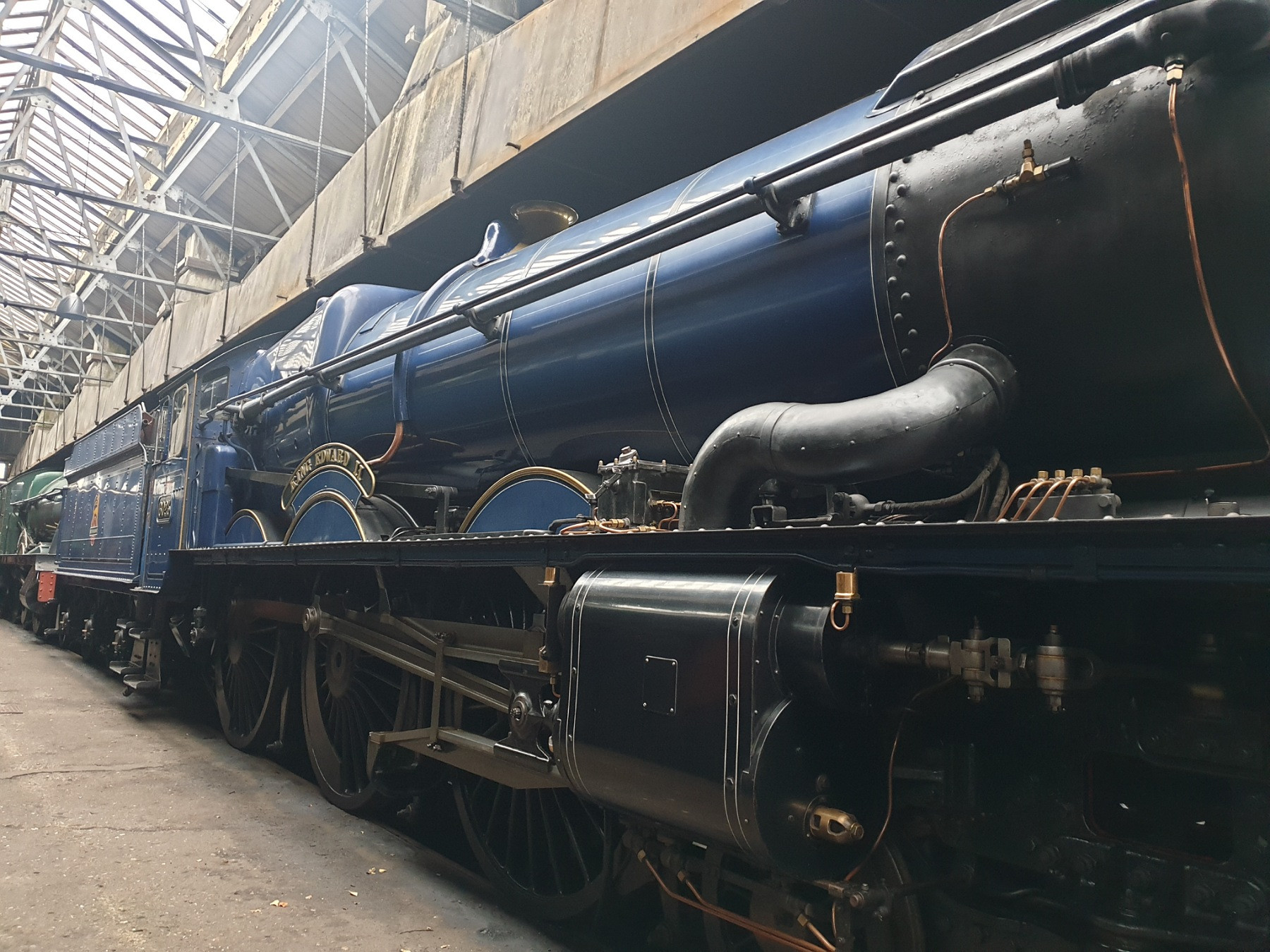 Photo of 6023 steam at Didcot Railway Centre — trainlogger