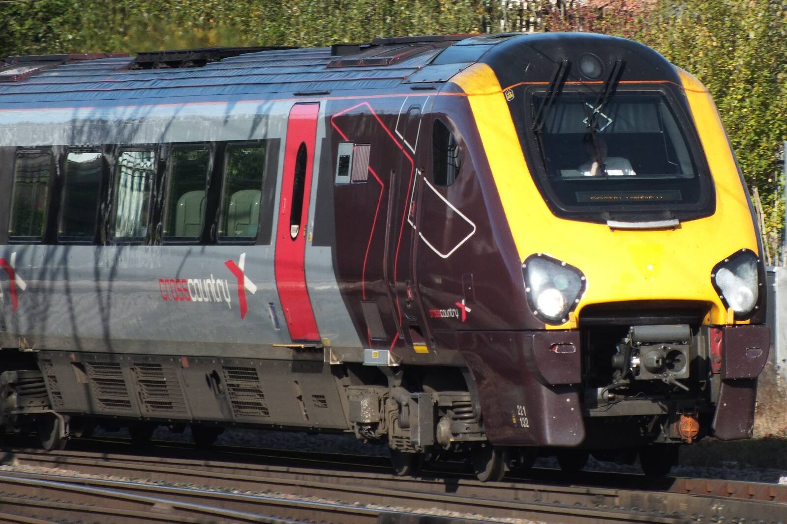 Photo of 221132 at Stafford — trainlogger