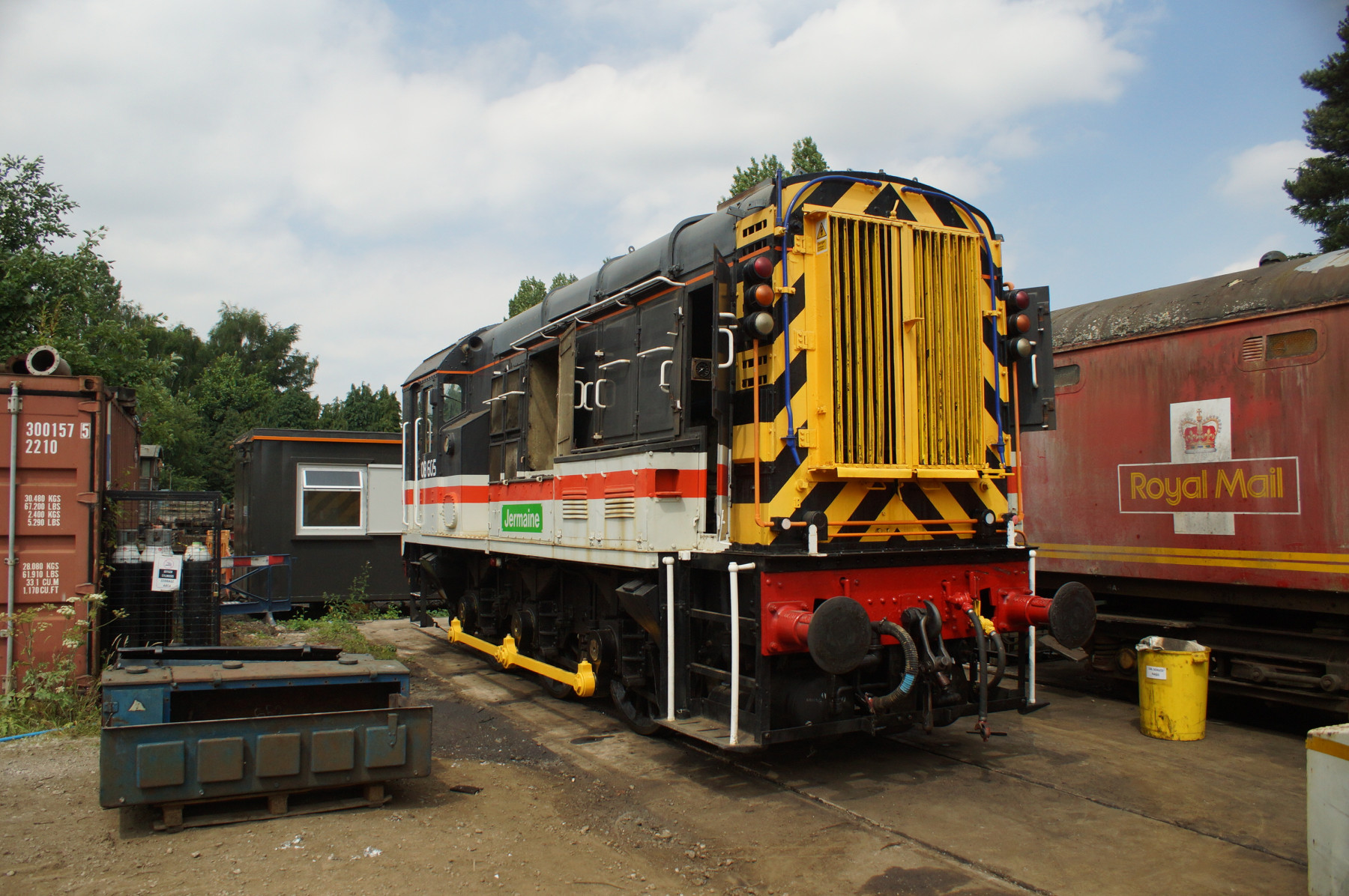 Photo of 08605 at Wishaw - Railway Support Services — trainlogger