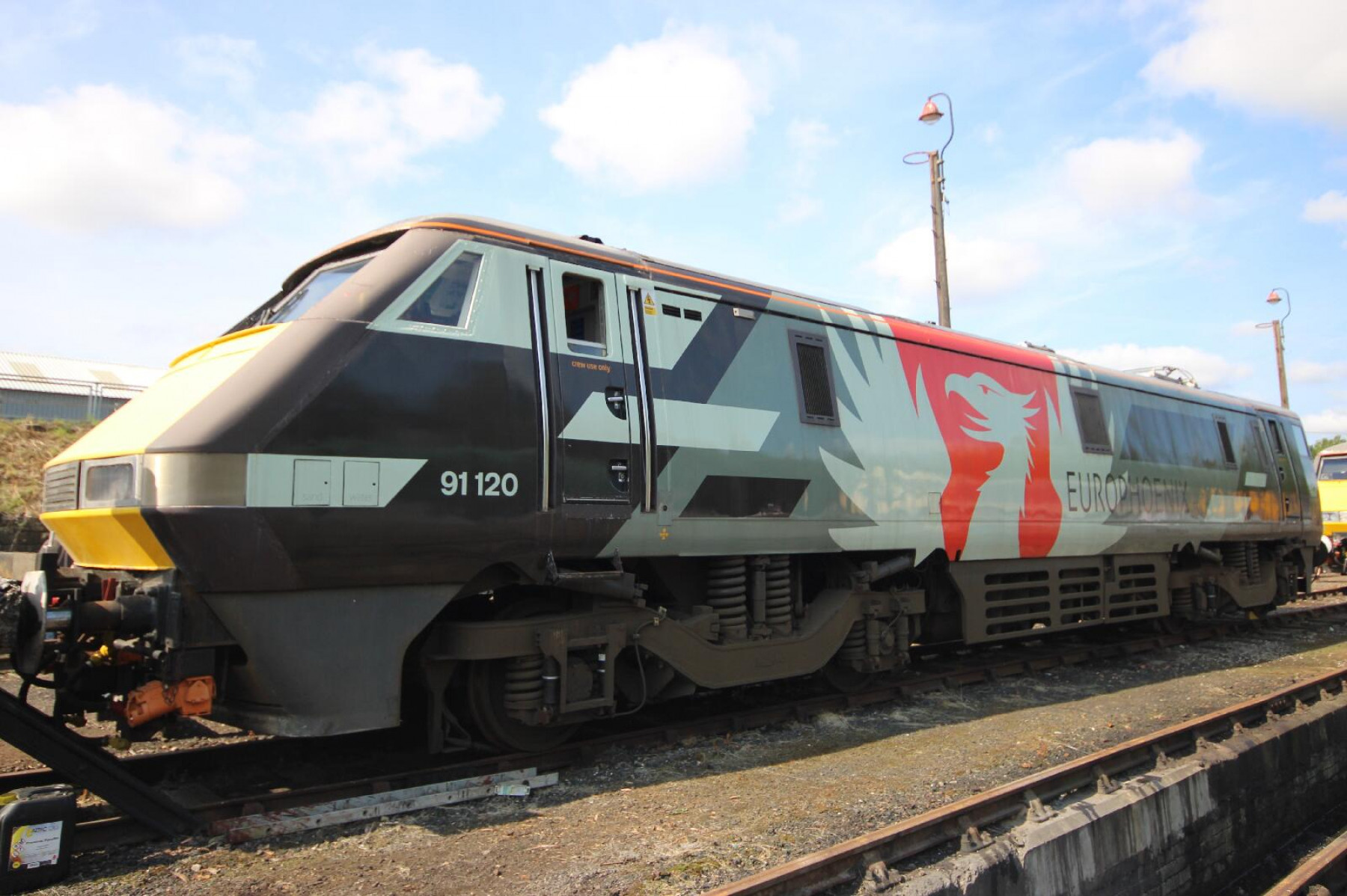 Photo of 91120 at Barrow Hill — trainlogger
