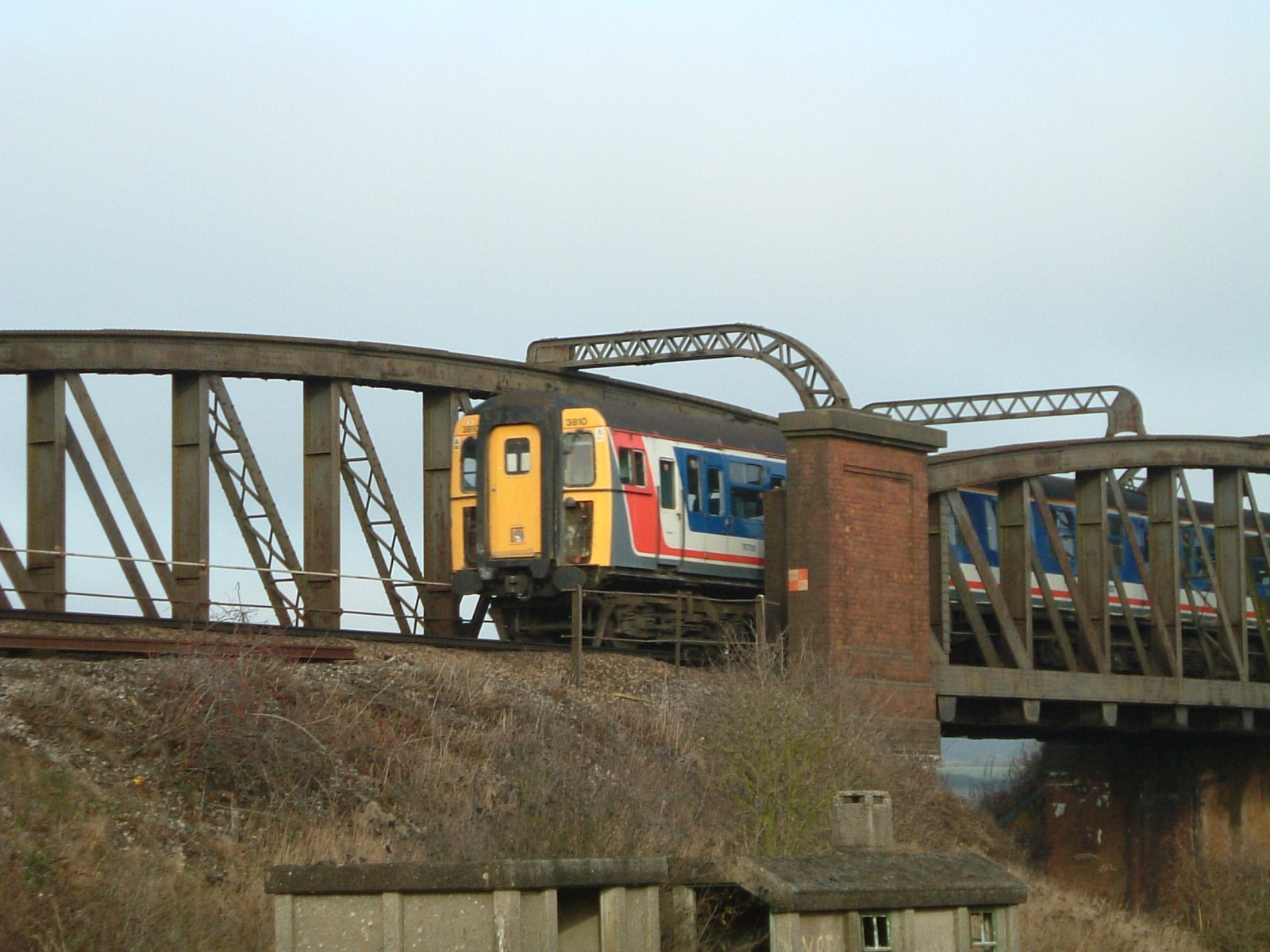 Photo of 3810 at Battledown Flyover — trainlogger