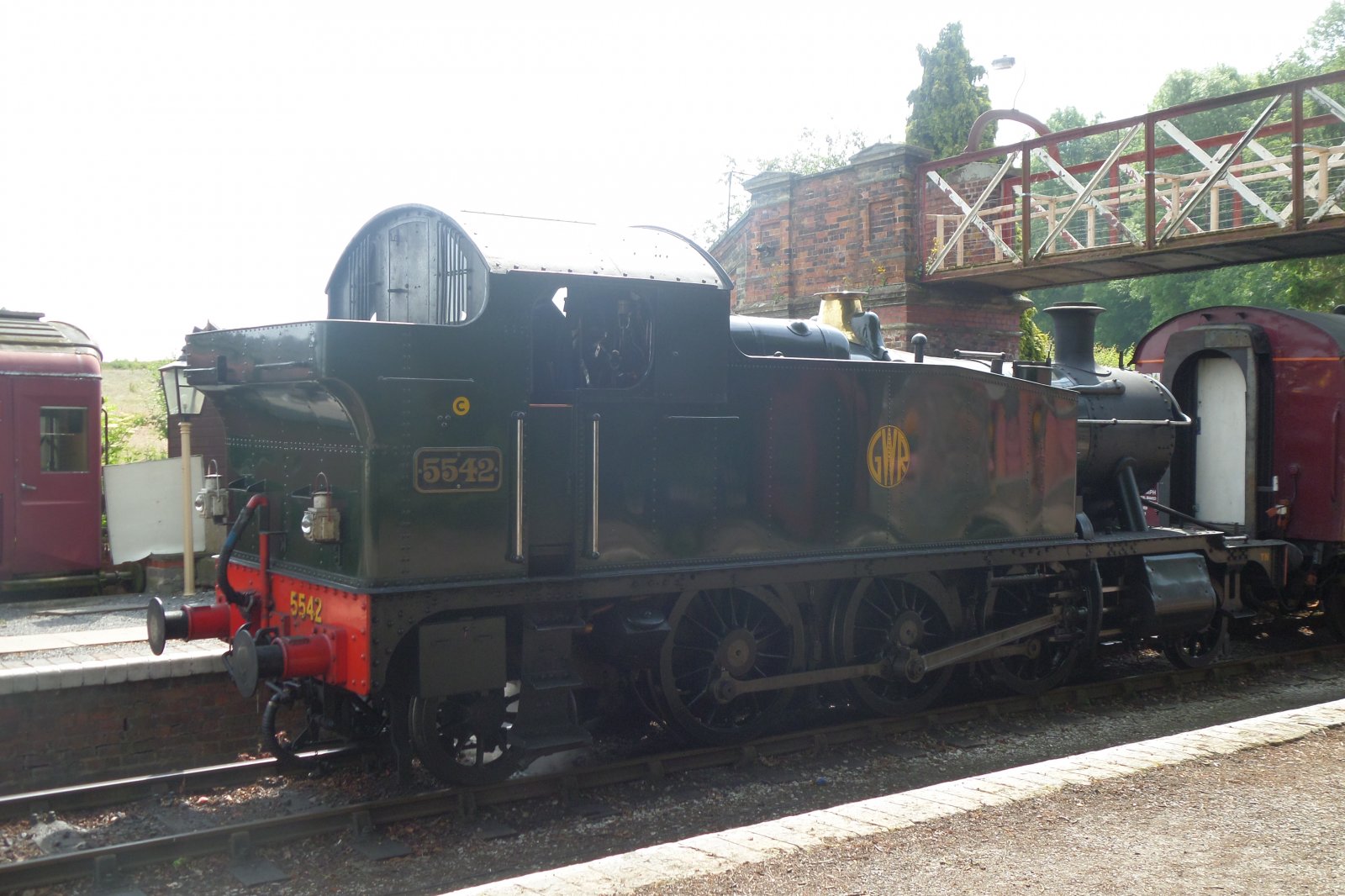 Photo of 5542 steam at Battlefield Line - Shackerstone — trainlogger