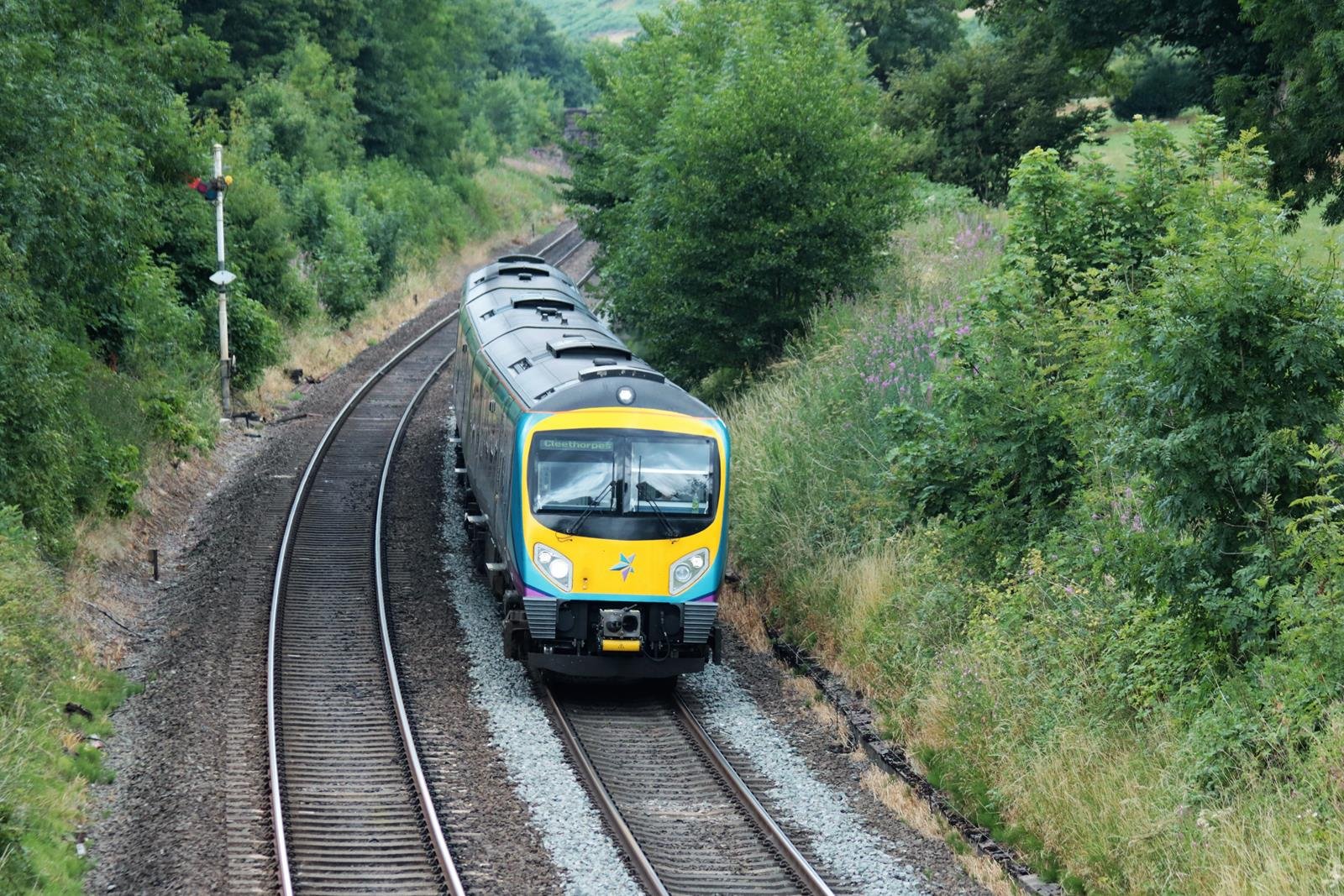 Photo of 185114 at Earles Sidings — trainlogger
