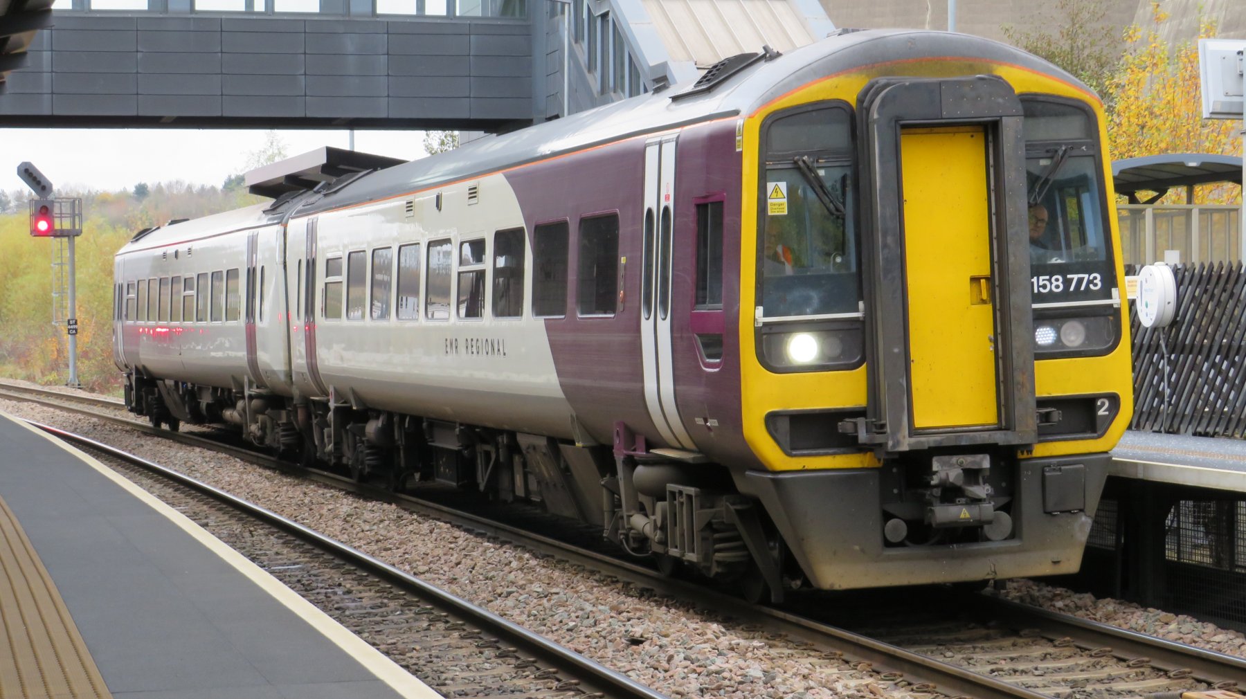 Photo of 158773 at East Midlands Parkway — trainlogger
