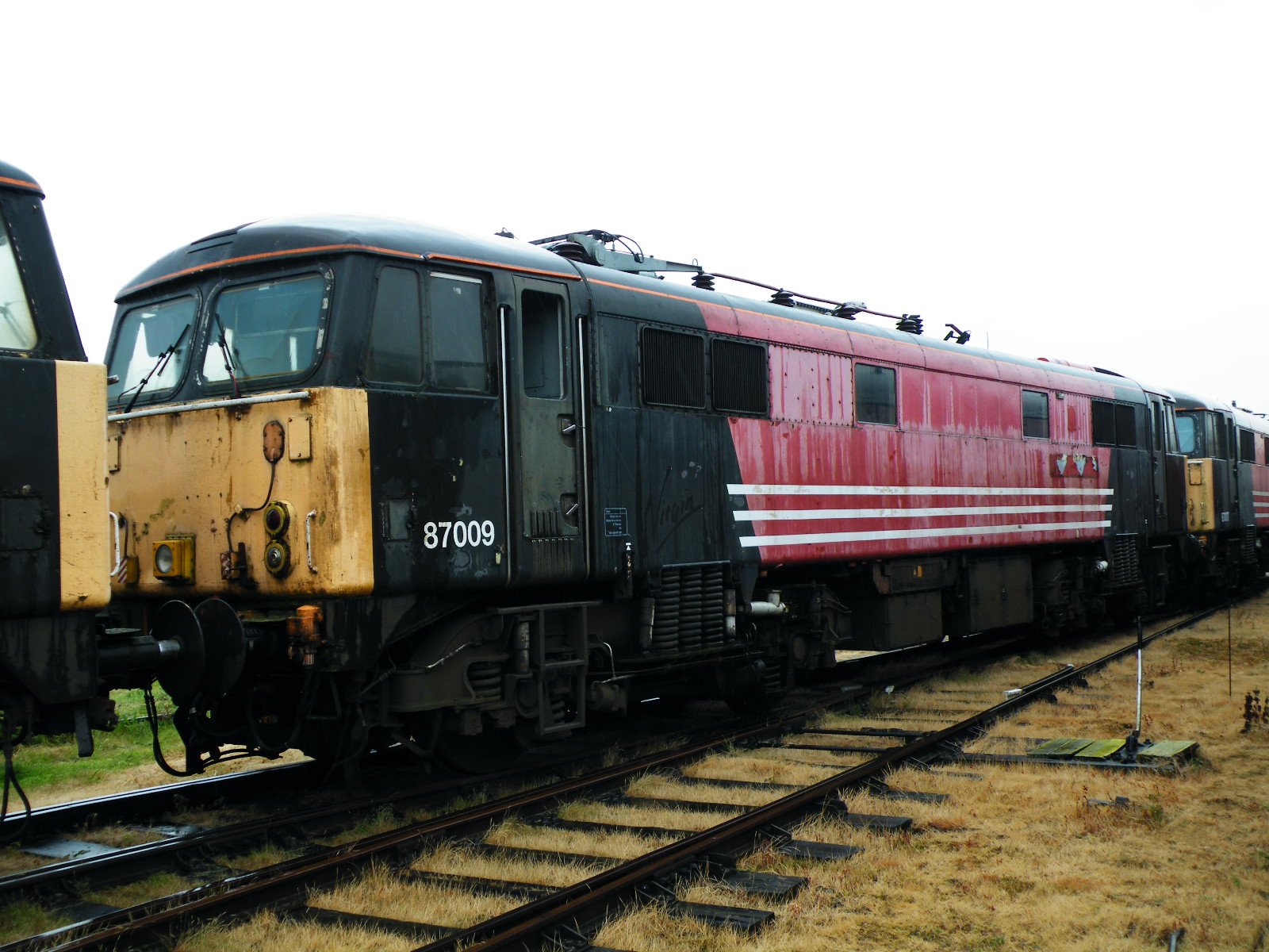 Photo of 87009 at Long Marston MOD — trainlogger
