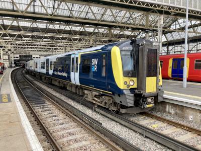Class 450 - Siemens Desiro UK — trainlogger