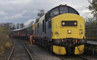 37250 - Class 37 / Locomotives — trainlogger