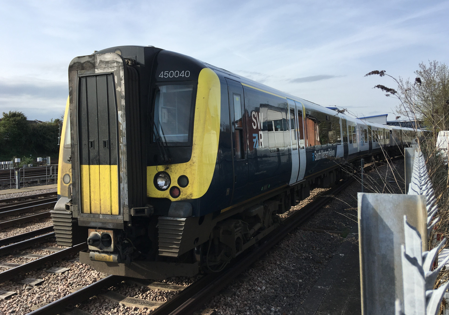 Photo of 450040 at Northam Traincare Facility — trainlogger