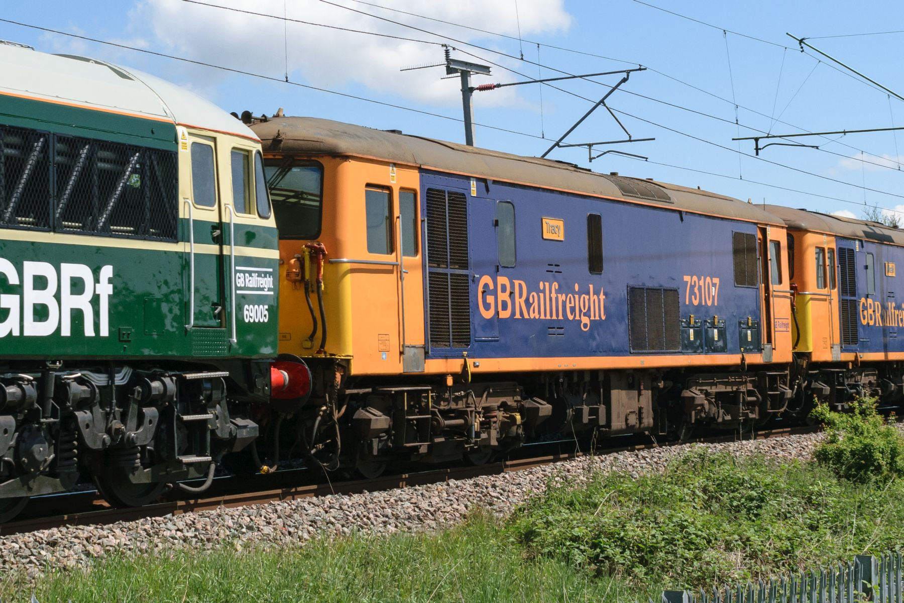 Photo of 73107 at Kingsthorpe — trainlogger