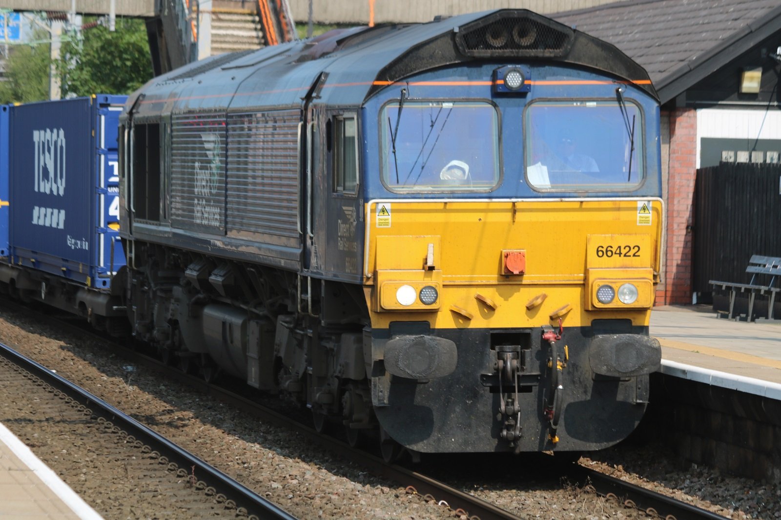 Photo of 66422 at bescot stadium+yard — trainlogger