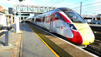 800111 - Class 800 / High-speed multiple unit / fixed formation sets ...