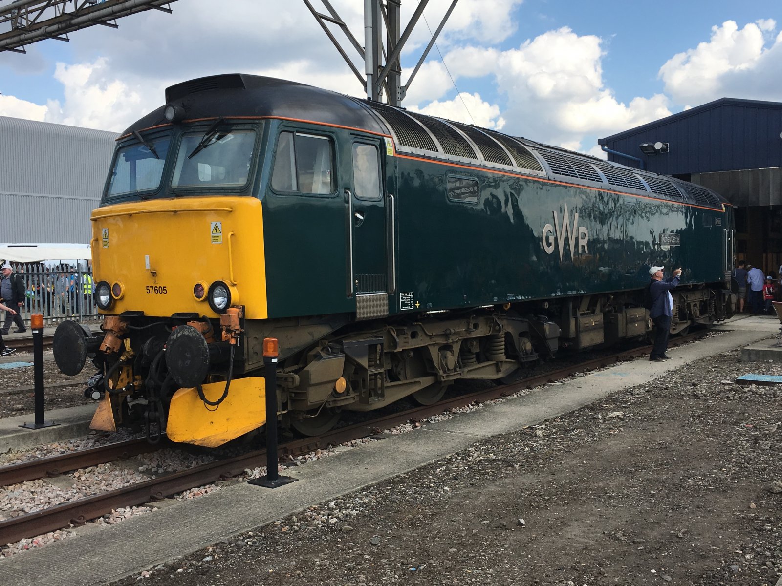 Photo of 57605 at Old Oak Common HST Depot — trainlogger