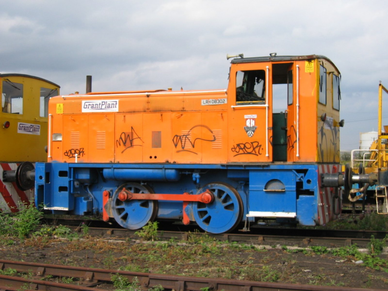Photo of LRH08302 at Frodingham - Grant Rail depot — trainlogger